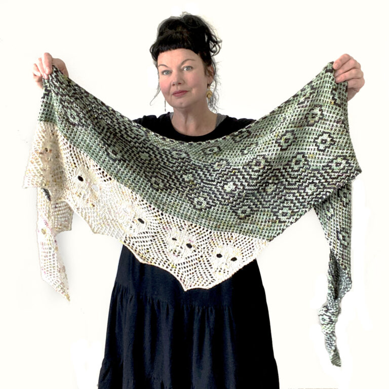 BETWIXT SHAWL – Ambah
